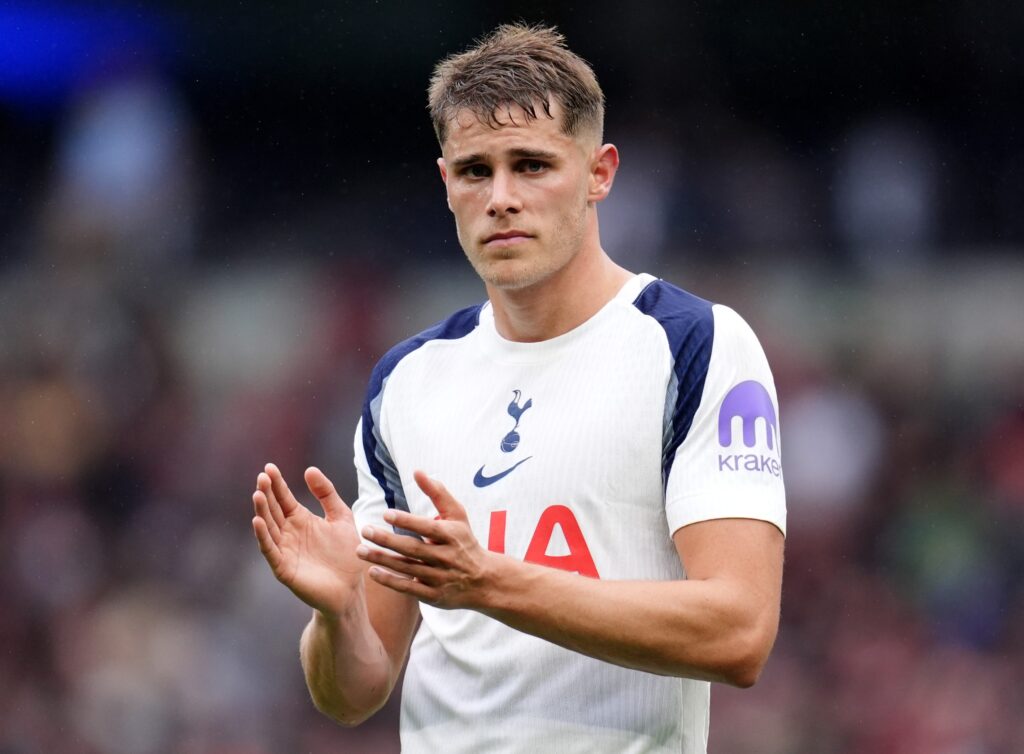 Micky van de Ven Transfer Value Revealed Amid Liverpool Interest